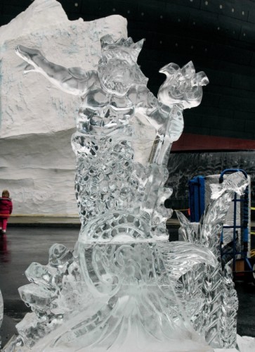 50+ Magnificent Ice Sculptures That are Beyond Your Imagination ...